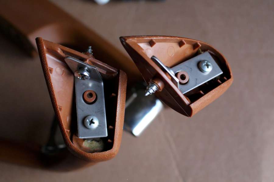 Armrest Support Brackets – Coupeking - BMW Restoration Parts, Manuals ...